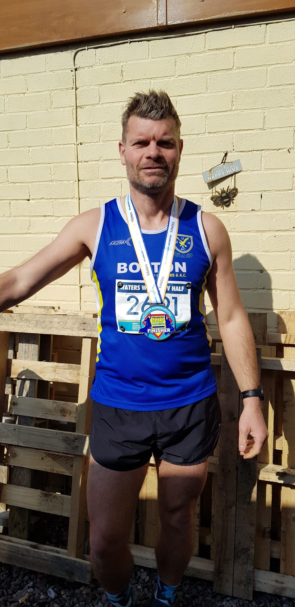 MARK GETS SET TO GO TO MANCHESTER – Bolton United Harriers & Athletics Club